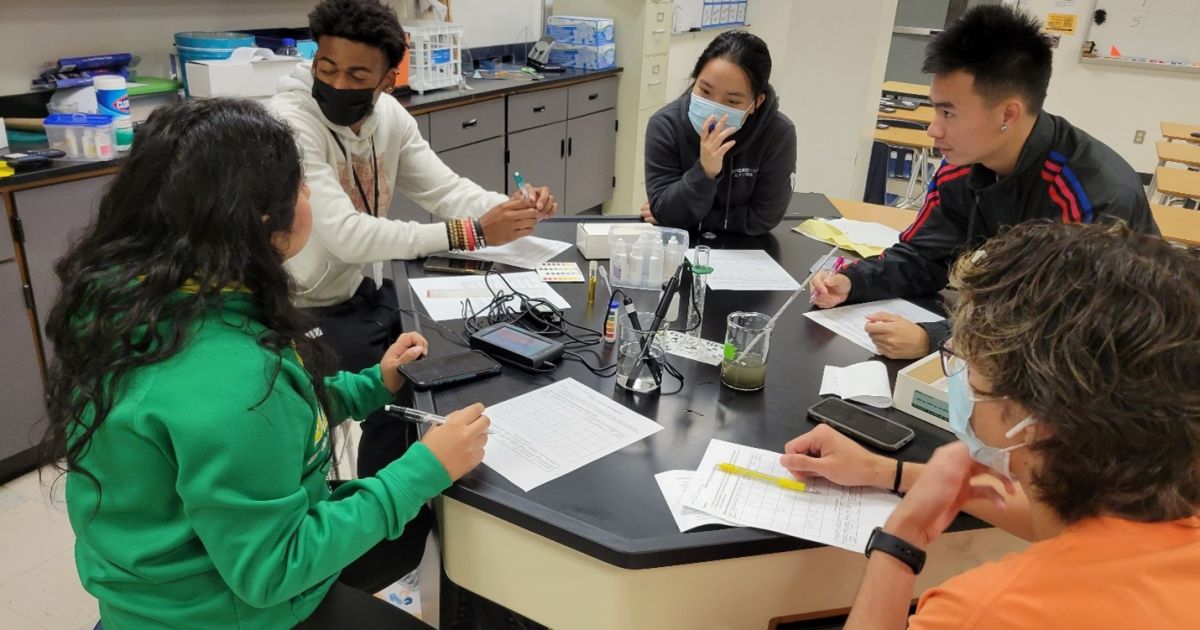 Combating Ecophobia in the Classroom | eePRO